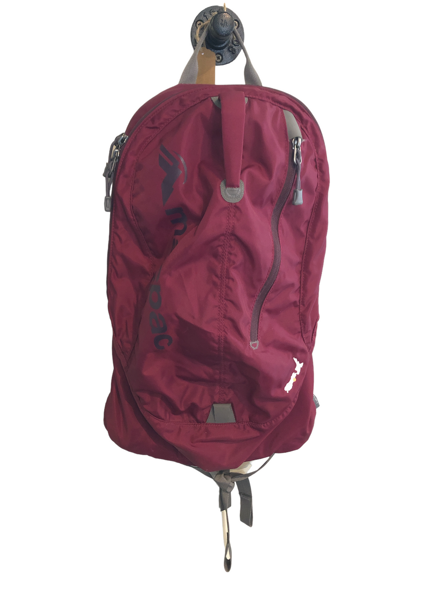 Macpac Kahuna 18 Day Pack Burgundy – Trail Hut